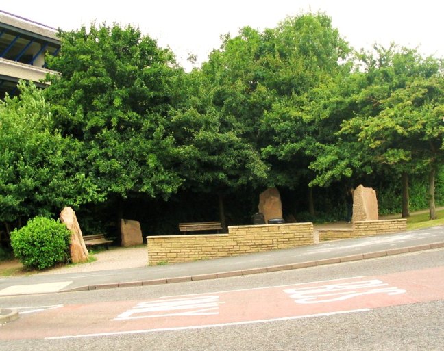 Hanley Stone Circle [Quadrant Road Stone Circle] Modern Stone Circle ...